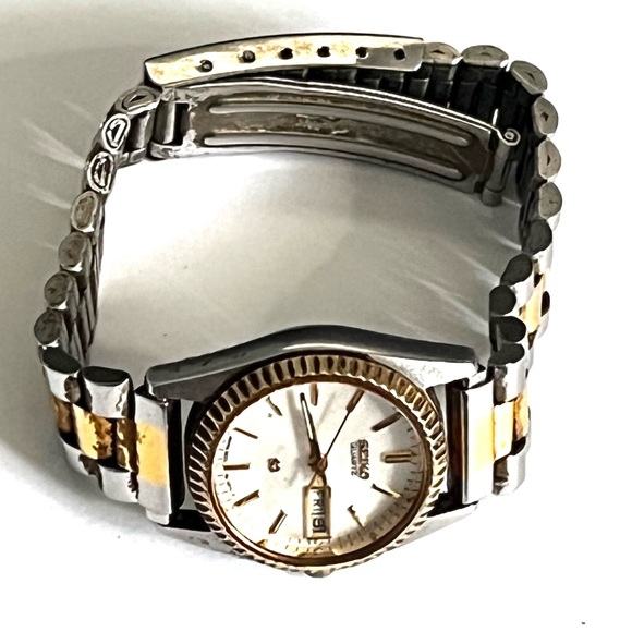 Seiko | Accessories | Seiko Date Day Wrist Watch Two Tone Ladies ...
